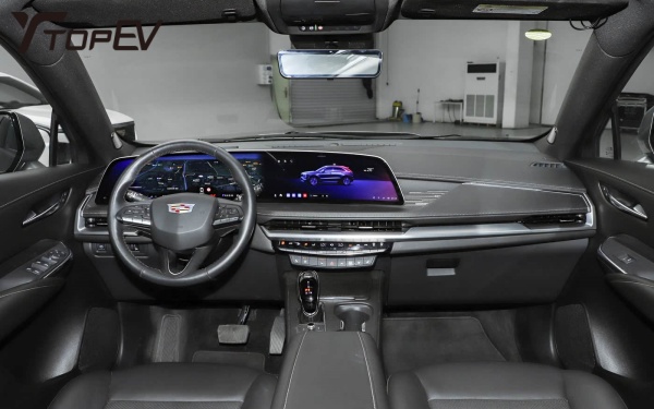 New Cadillac XT4 vs. BMW X1: Which Luxury Compact SUV Reigns Supreme?